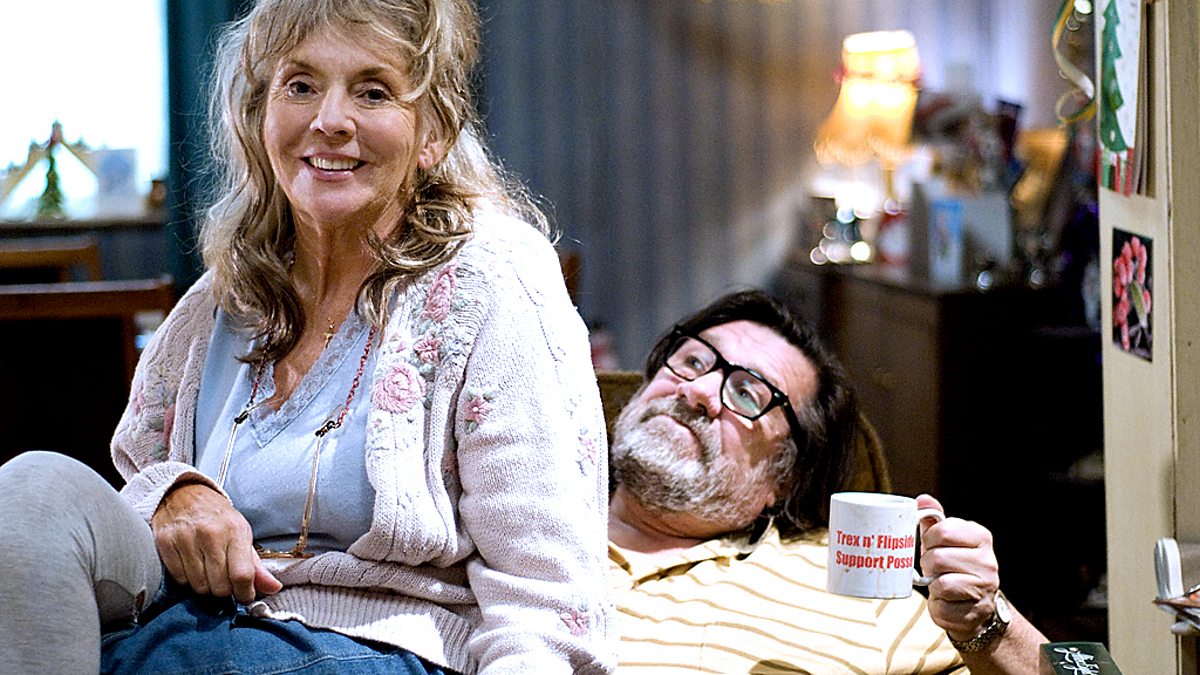 BBC One - The Royle Family, The New Sofa