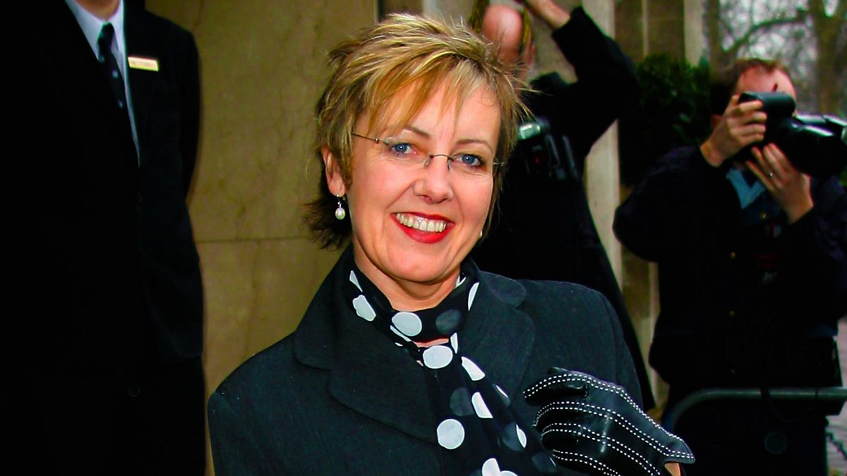 BBC Radio 4 - Saturday Live, Aggie MacKenzie; Ralph McTell; The Archers ...