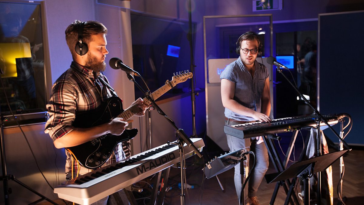 BBC Radio Scotland - Vic Galloway, 28/10/2013 - Clips