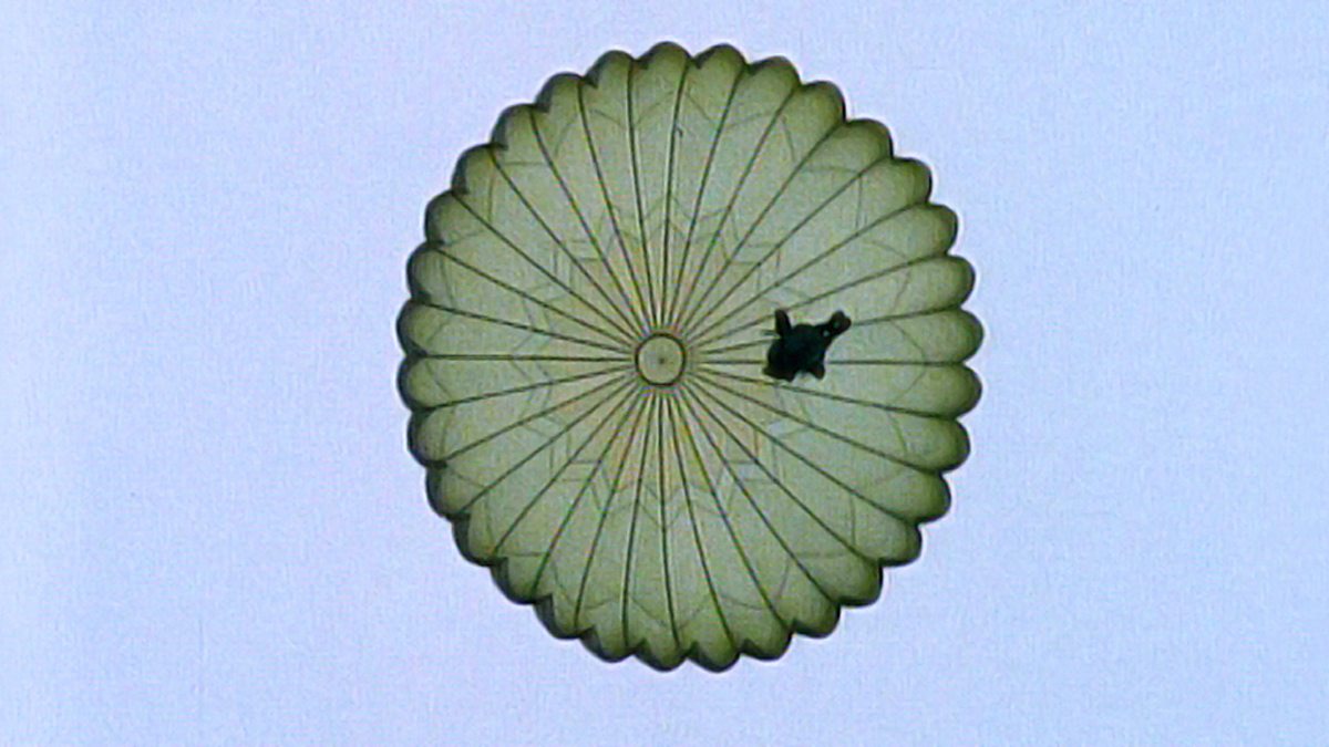 BBC - The Paras - Available now