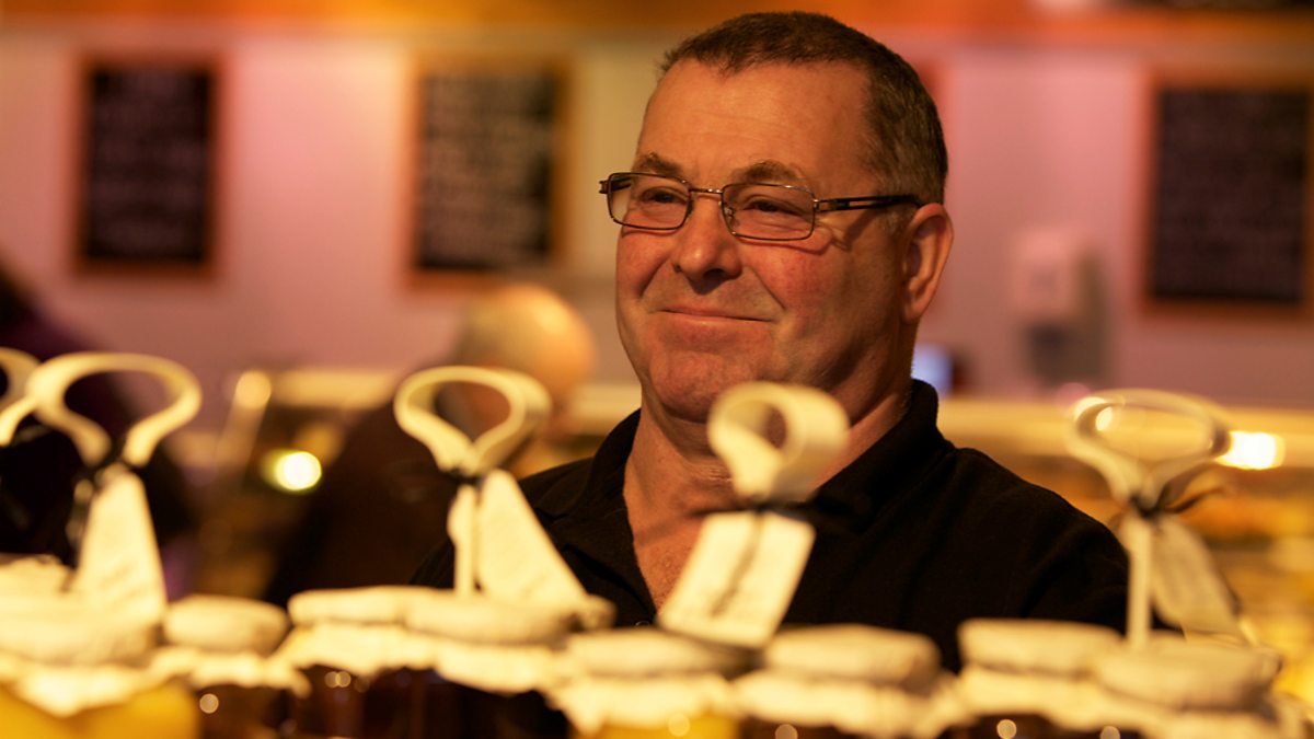 BBC Two - Meet the Watkins