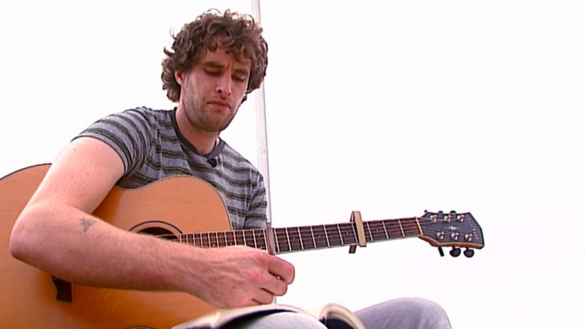 BBC ALBA - Buskers, Series 2, Episode 4, Dh'atharraich beatha Stephen ...