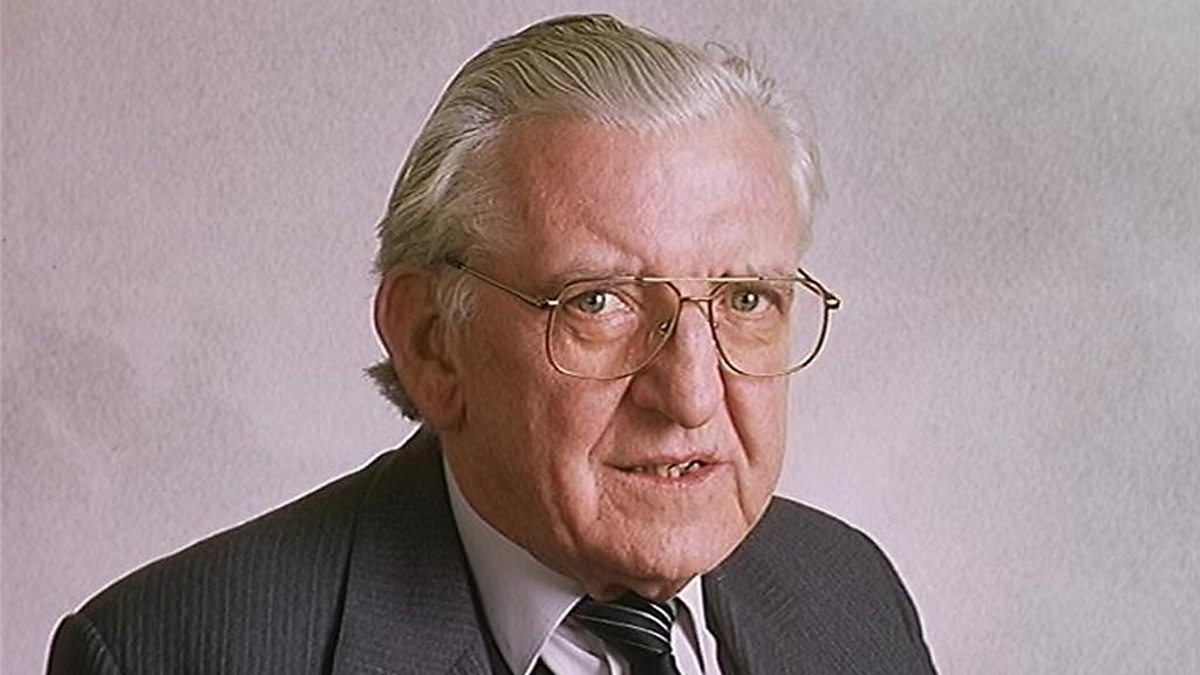 BBC Radio Cymru - Beti a'i Phobol, 20/02/1992 - Yr Arglwydd Wyn Roberts