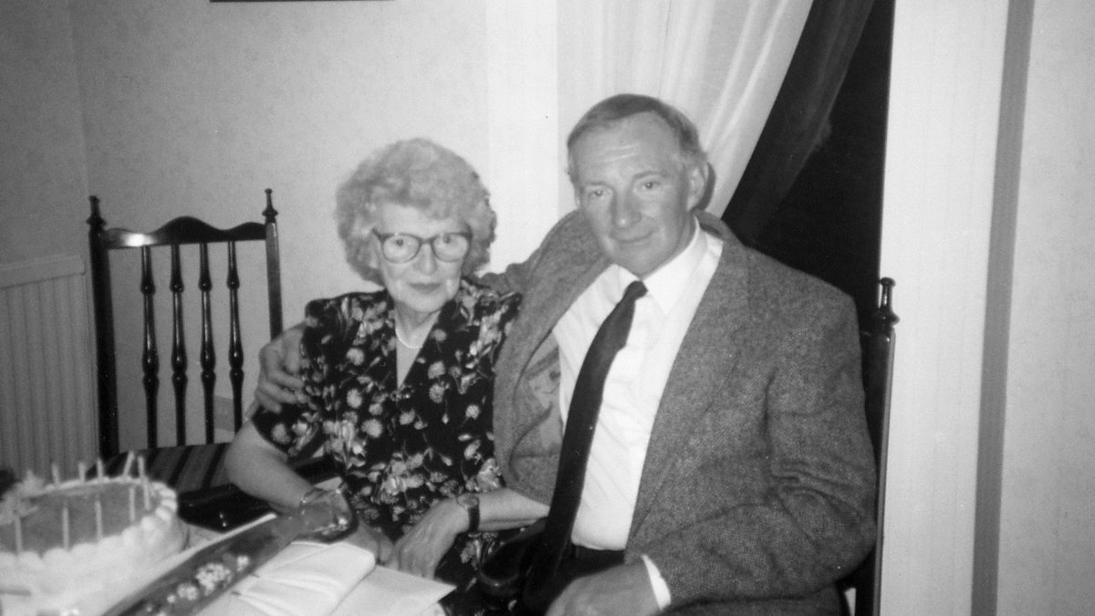 BBC World Service - Outlook, Foundling Baby: Finding My Mother