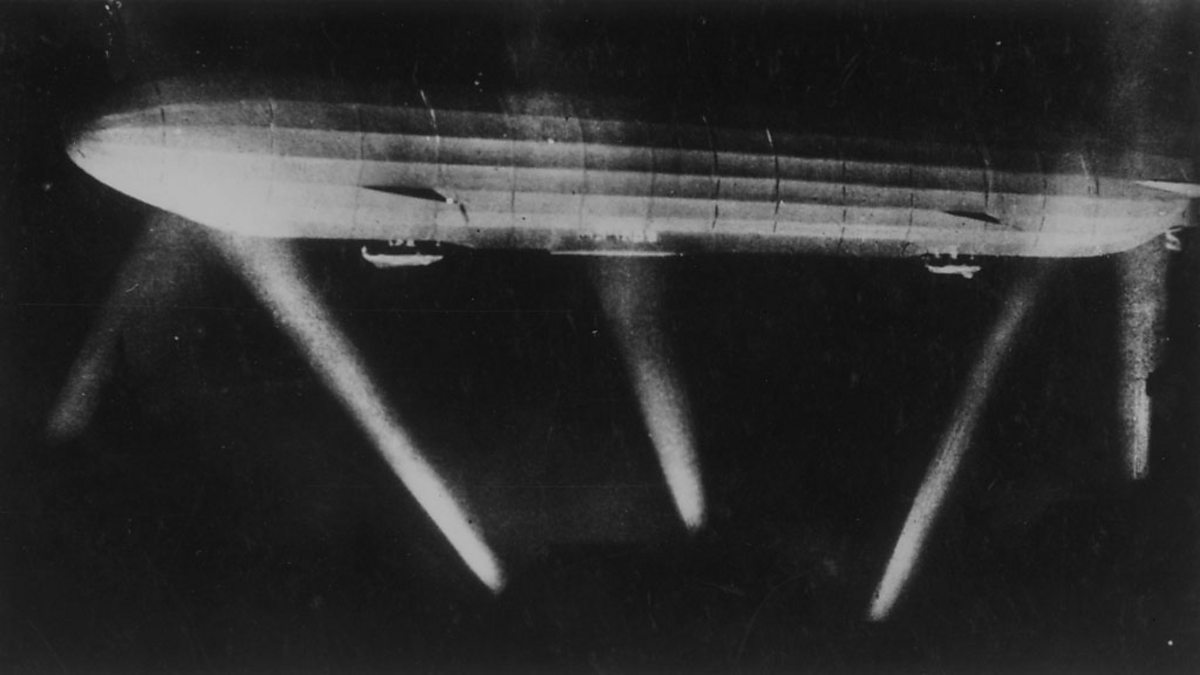 BBC - World War One At Home, Parkwood Street, Northampton: Zeppelin Raid