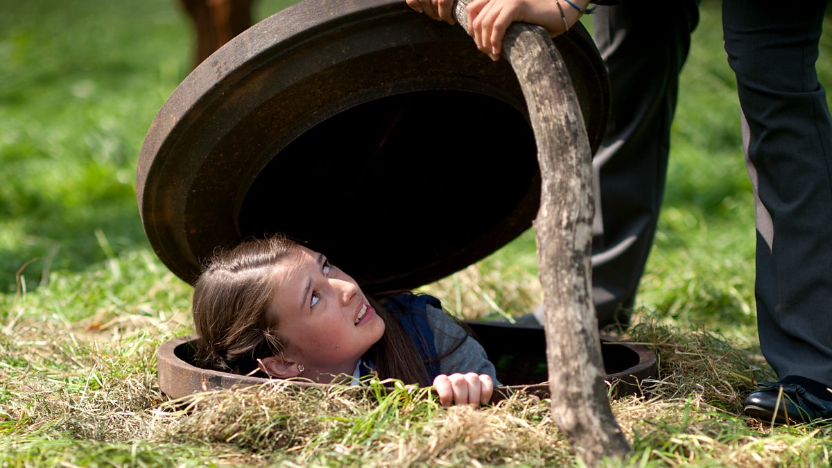 BBC - CBBC - Rocket's Island, Series 2, Fallout - Credits