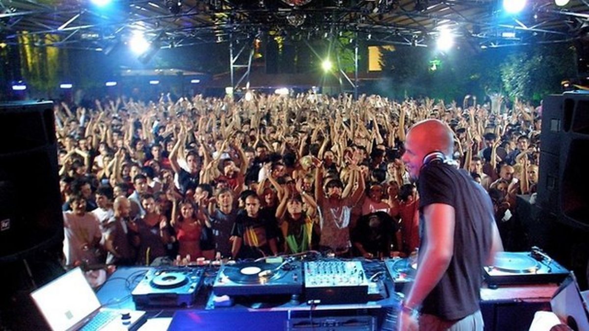 BBC Radio 4 - Today, 21/05/2014, The DJ's art of 'beatmatching'