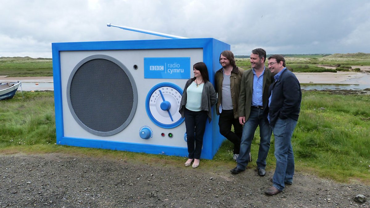 BBC Radio Cymru - Tudur Owen, Radio Mawr Radio Cymru - Dyl Mei, Manon ...