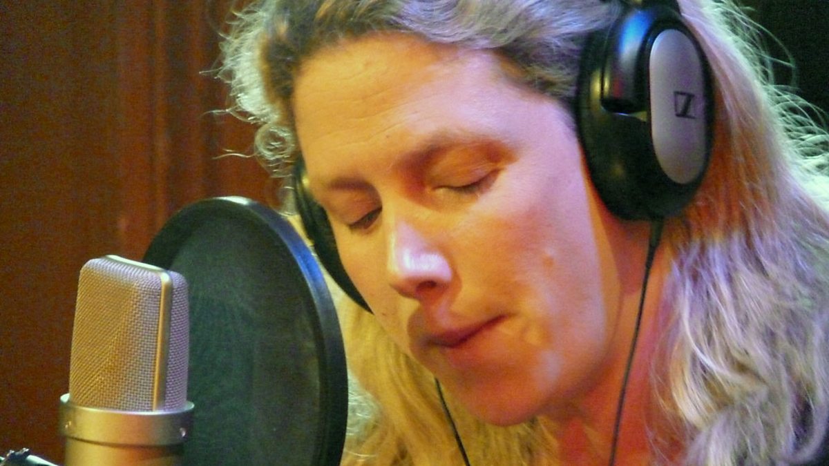 BBC Radio Cymru - C2, Ware'n Noeth, 24/07/2014 - Huw Chiswell a Fflur ...