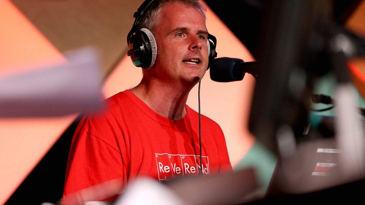 BBC Radio 2 - Simon Mayo Drivetime, Drivetime live from the Edinburgh ...