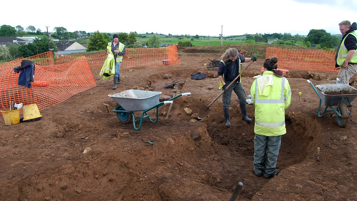 BBC Two - Digging for Ireland - Digging at Cloughmills