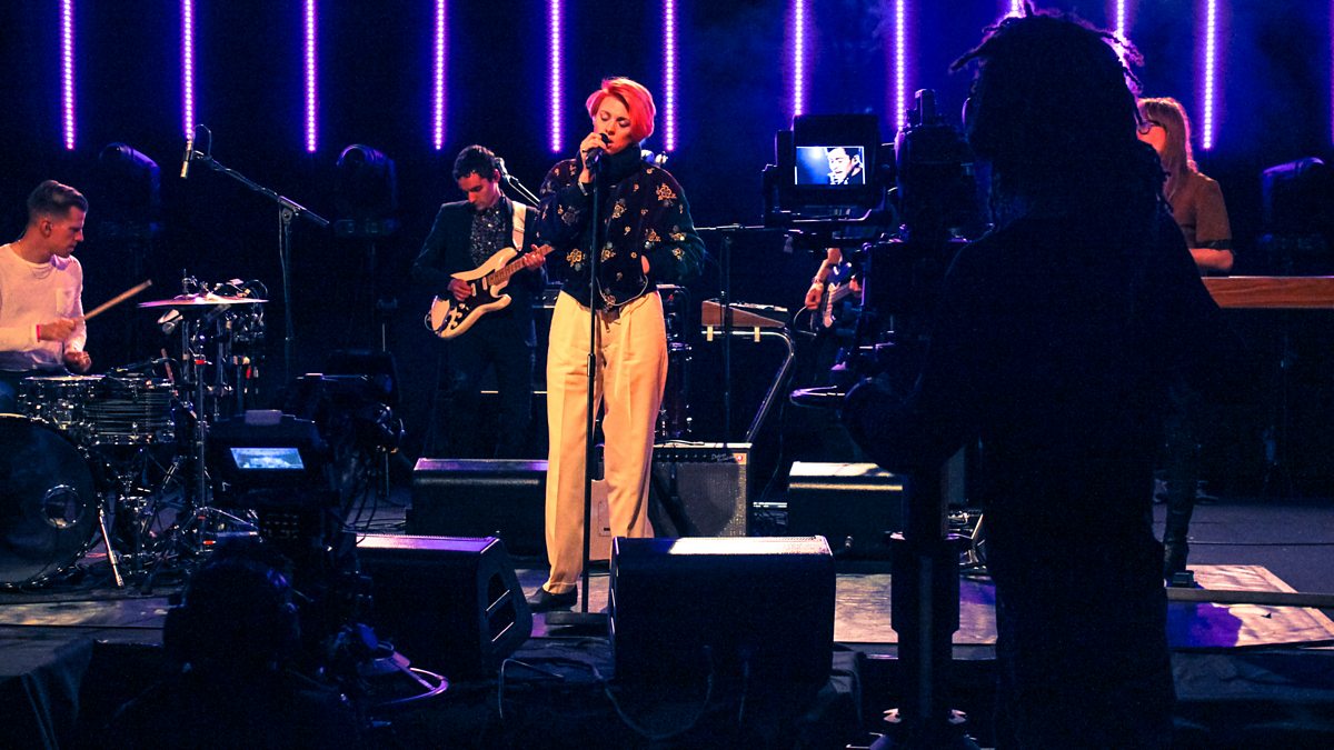 BBC Radio 6 Music - 6 Music Live - How was La Roux for you?