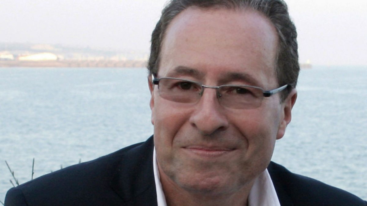 BBC Radio 5 Live - 5 Live In Short, Peter James: Stalker filled ...