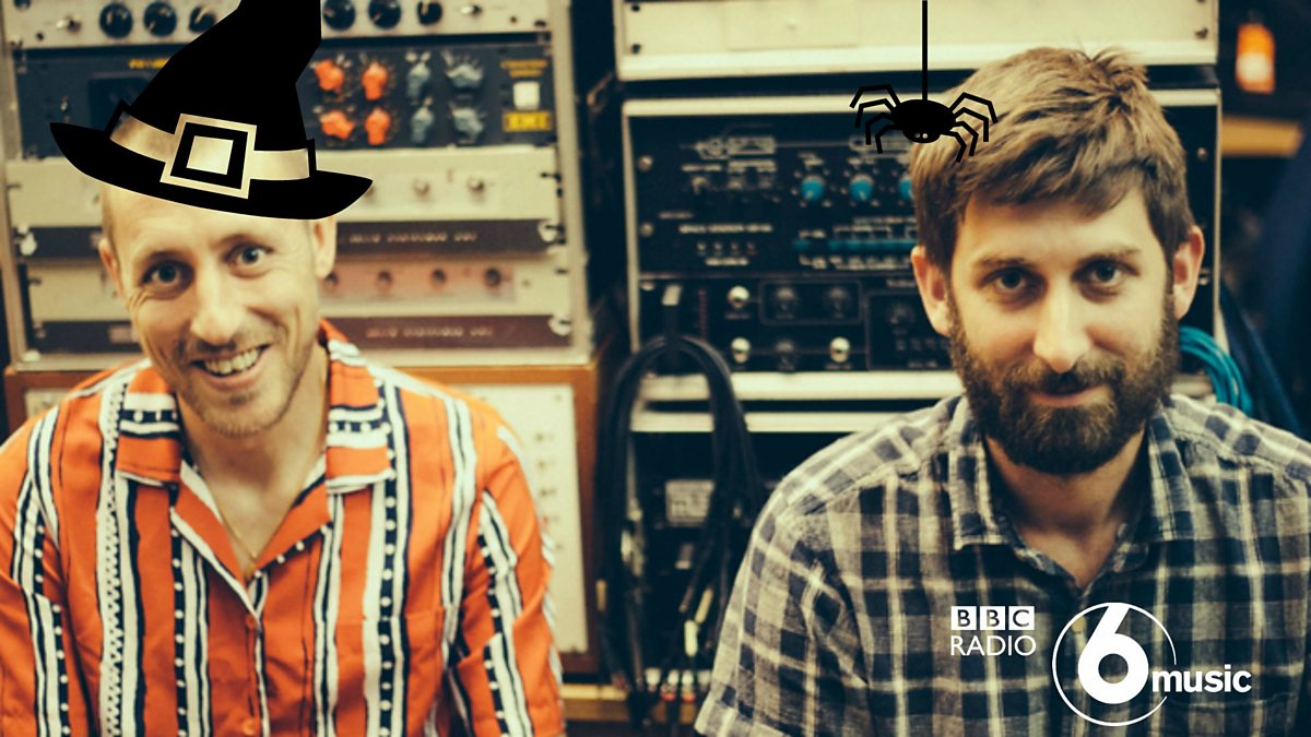 BBC Radio 6 Music - Tom Ravenscroft, Amy Lamé sits in with a Halloween ...