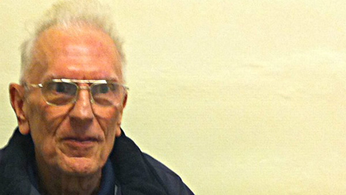 BBC Radio Stoke - Sunday Mid-morning, 26/10/2014, Alan Hewitt ...