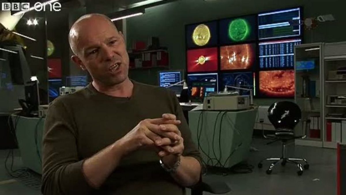 BBC HD - Paradox, Episode 2, Interview with Director Simon Cellan Jones