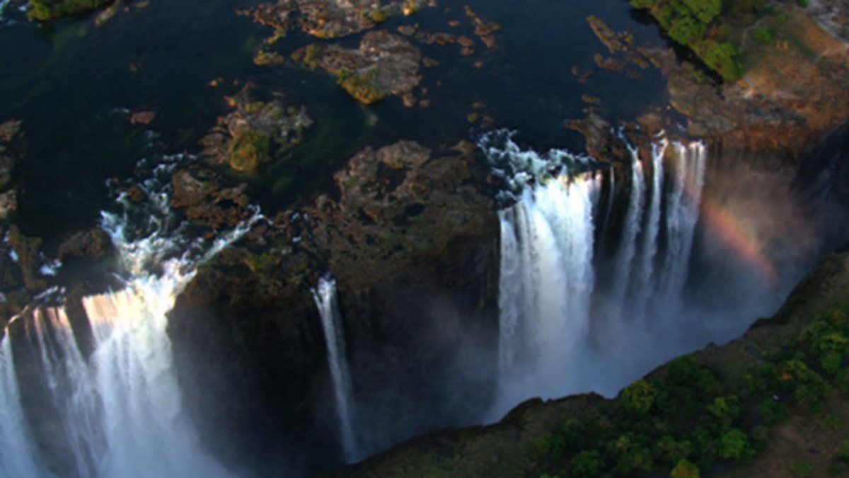 BBC Two - The Great Rift: Africa's Wild Heart, Water, The smoke that ...