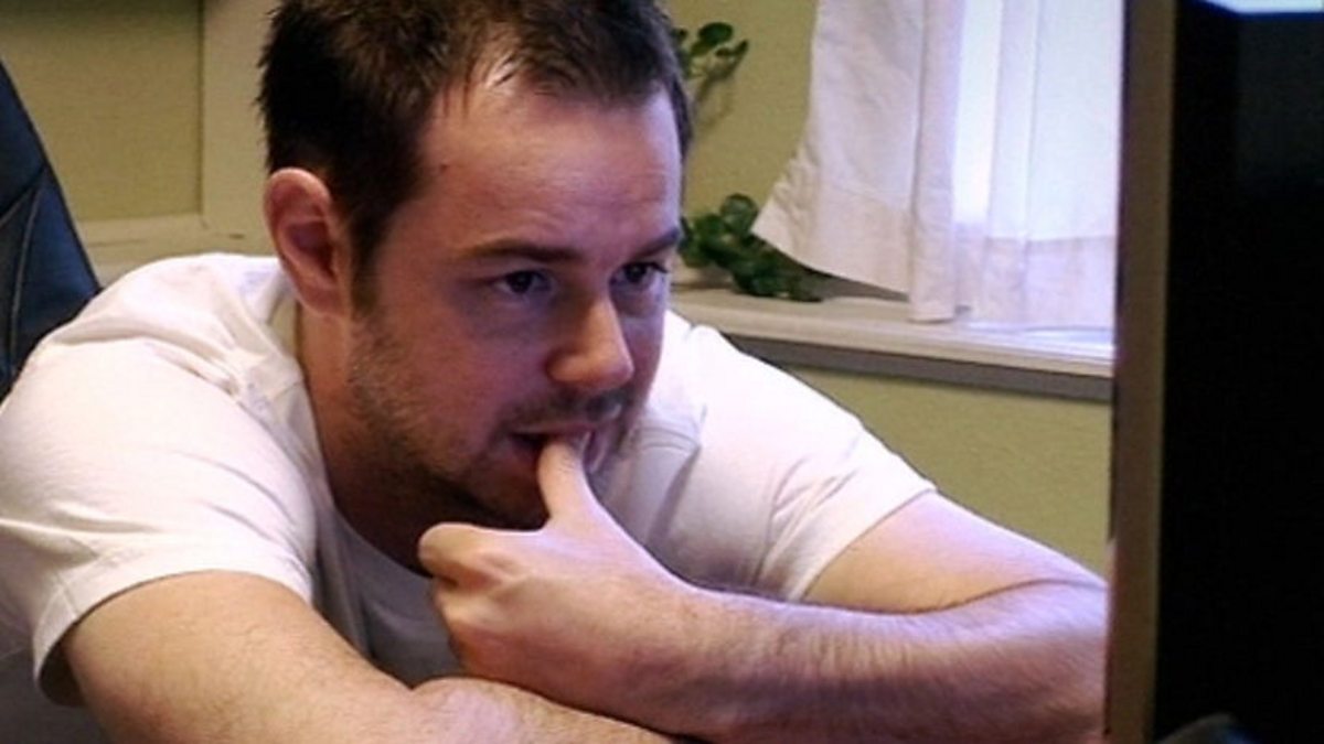 BBC Three - I Believe in UFOs: Danny Dyer, Evidence of Aliens?