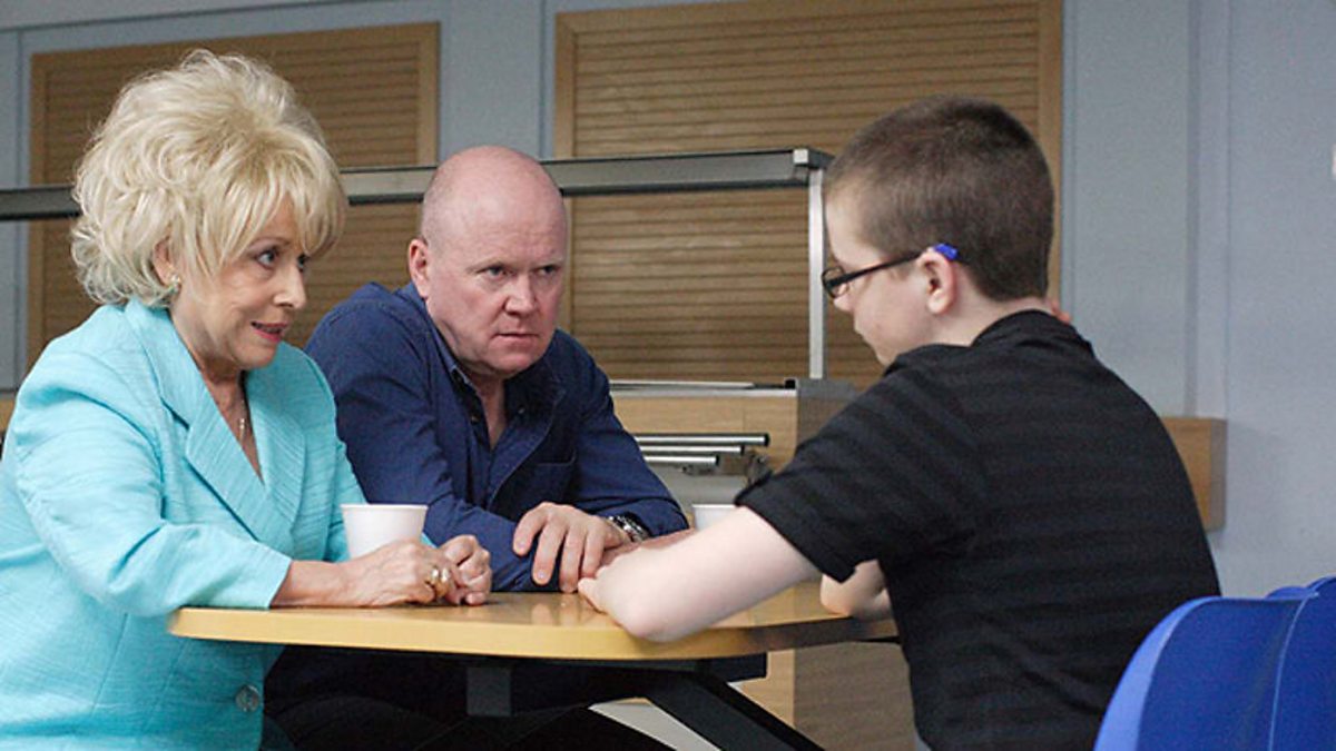 BBC One - EastEnders 2008 - 2012, 2010, 19/07/2010, EastEnders - Catch ...