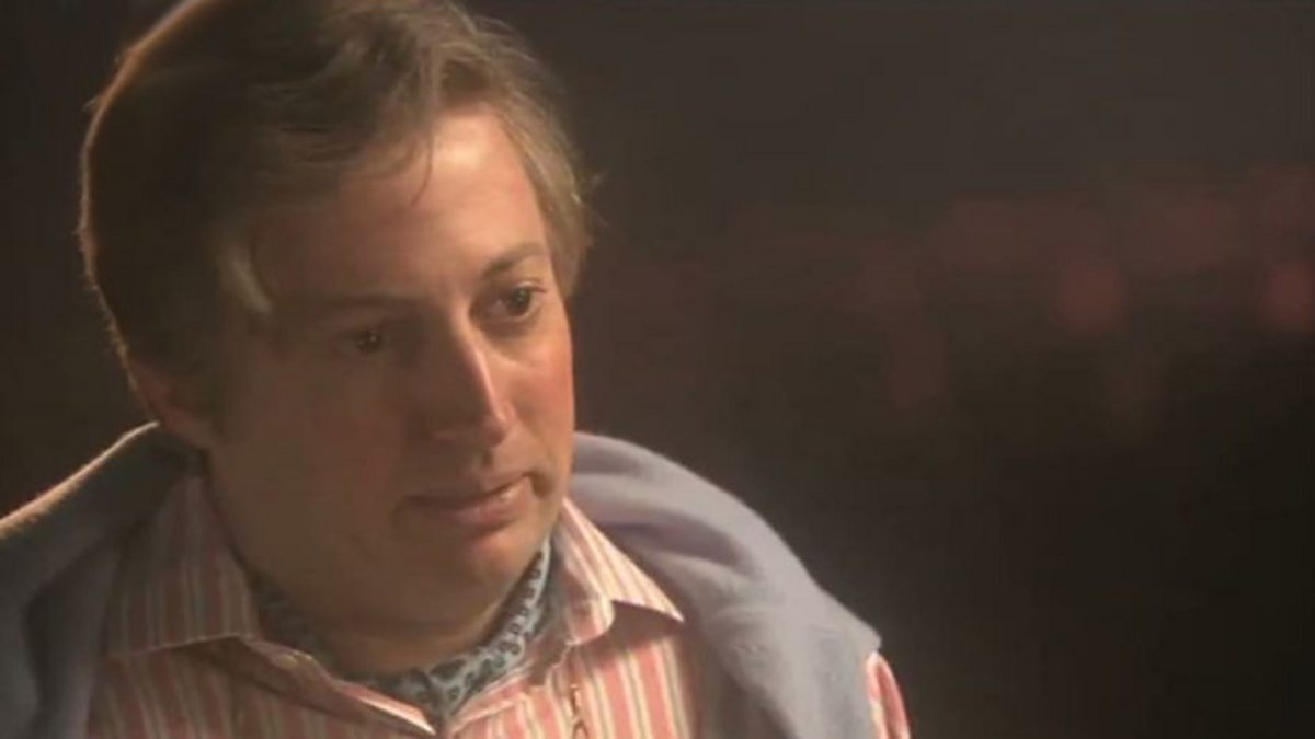 BBC Two - That Mitchell and Webb Look, Series 4, Episode 3, First Play