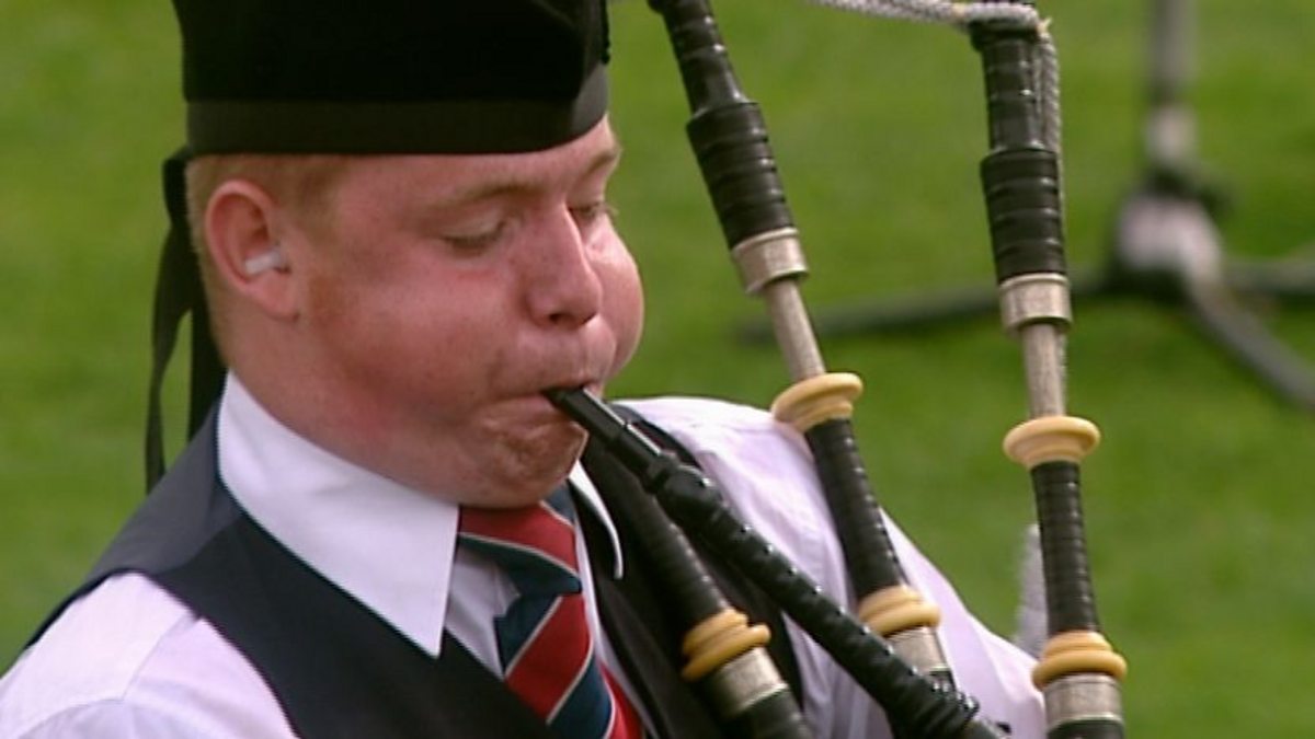 BBC One - World Pipe Band Championships, 2010, Fife Constabulary - Medley