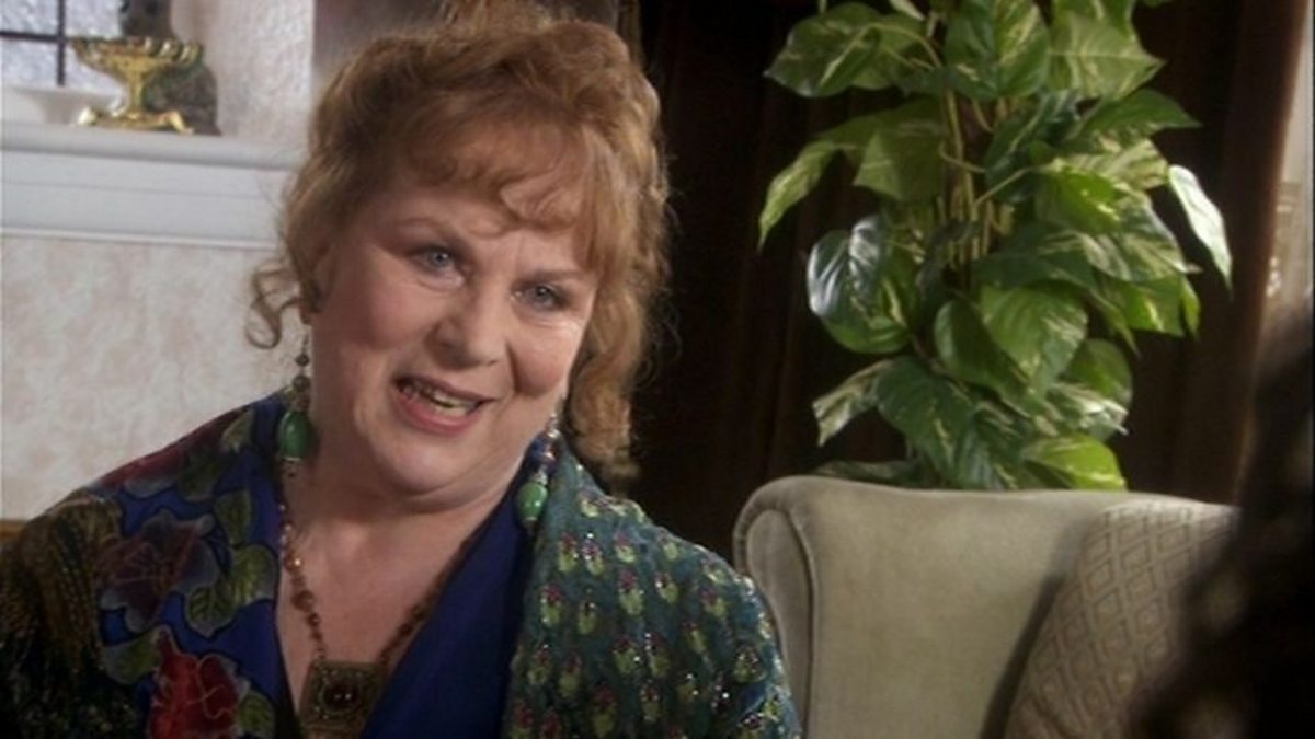 BBC Two - Grandma's House, Series 1, The Day Simon Announced That He ...