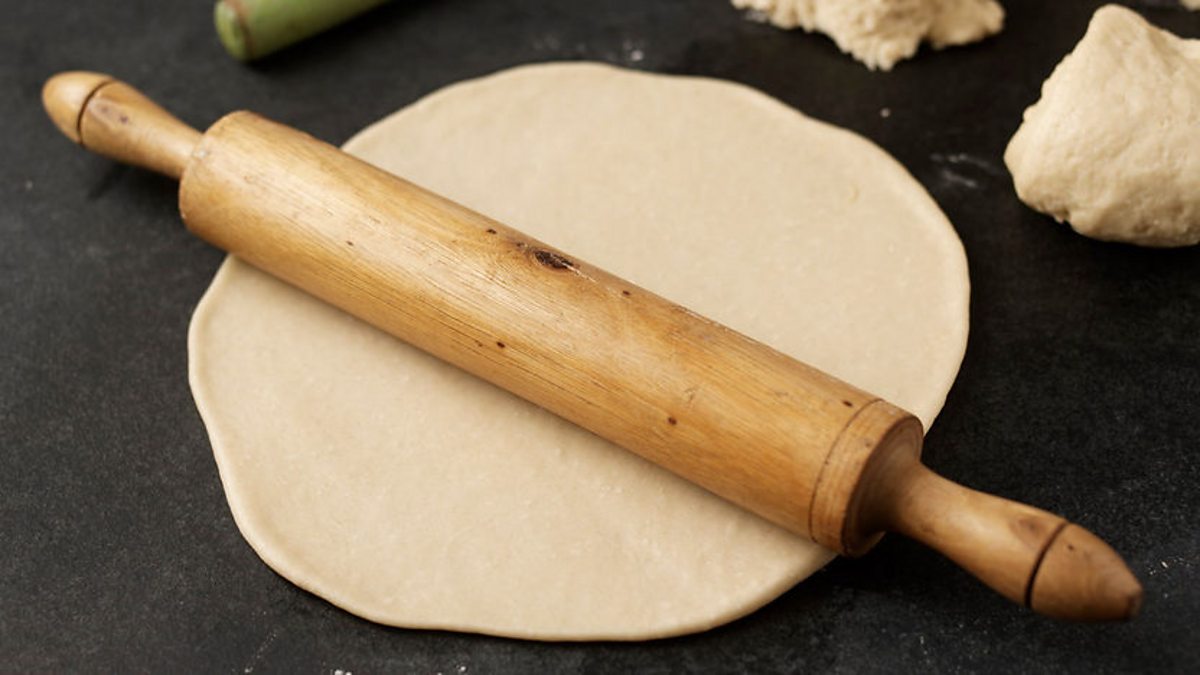 BBC - BBC Food, Techniques, Rolling out pastry