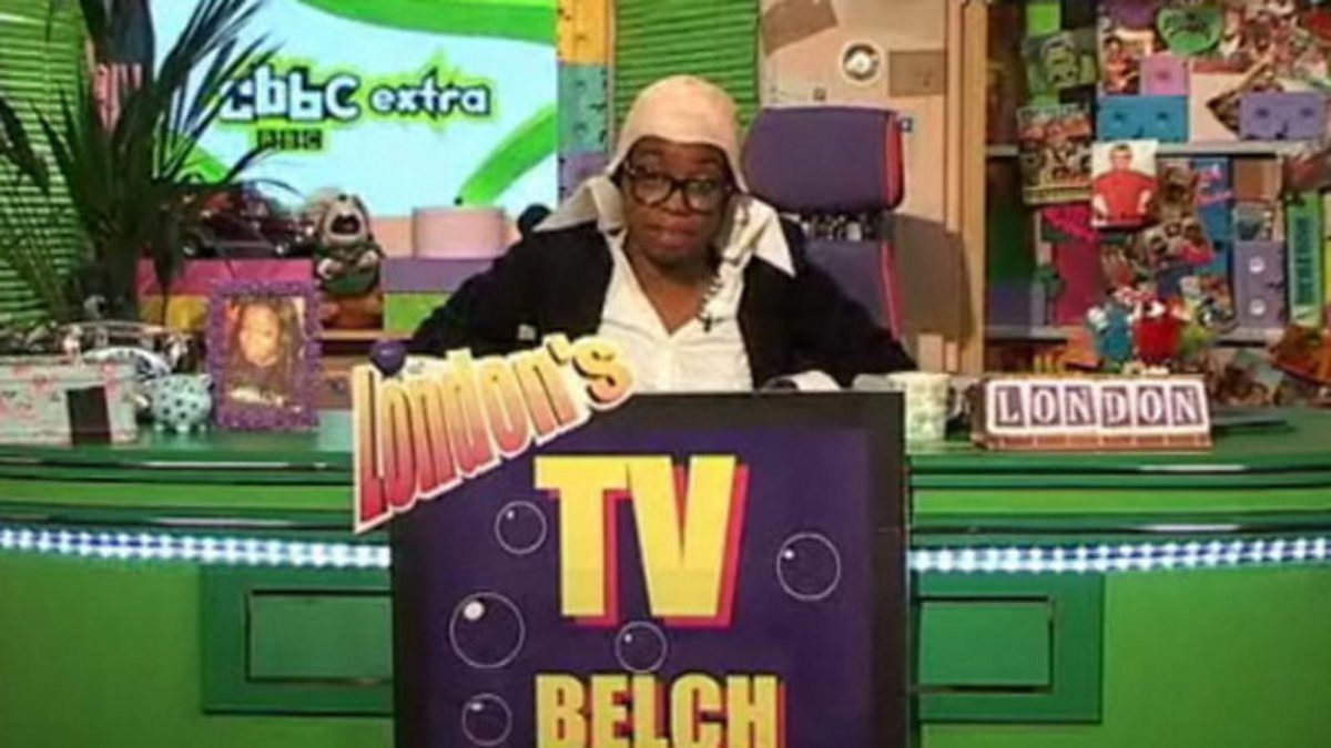 CBBC - Chloë and London, CBBC Extra