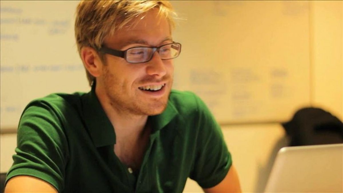 BBC Two - Russell Howard's Good News, Where in Time Would You Go?