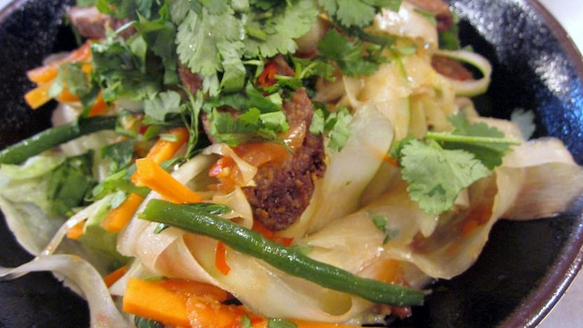 BBC Two - The Hairy Bikers' Cook Off, Episode 22, Dave Spikey's Green ...