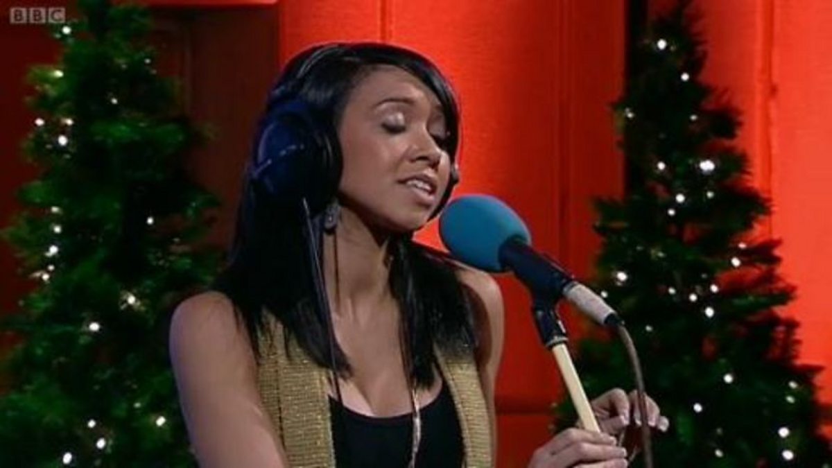 BBC Radio 1Xtra - Max, Maida Vale Live Lounge Special, Jodie Connor ...