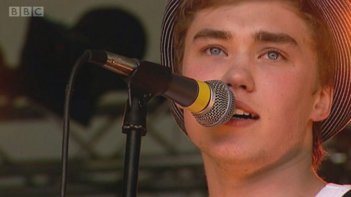 BBC Music - T in the Park, 2009, Alex Gardner performing live at T in ...