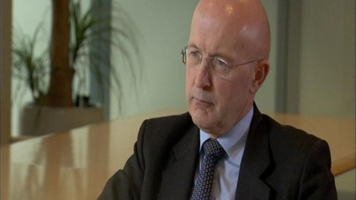 BBC Two - Britain's Banks: Too Big to Save?, Why are bankers paid so much?