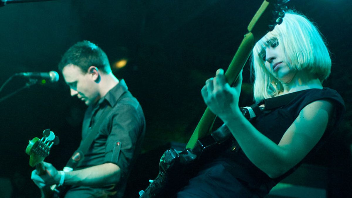 BBC Radio 6 Music - Lauren Laverne, Huey Morgan sits in, The Joy ...