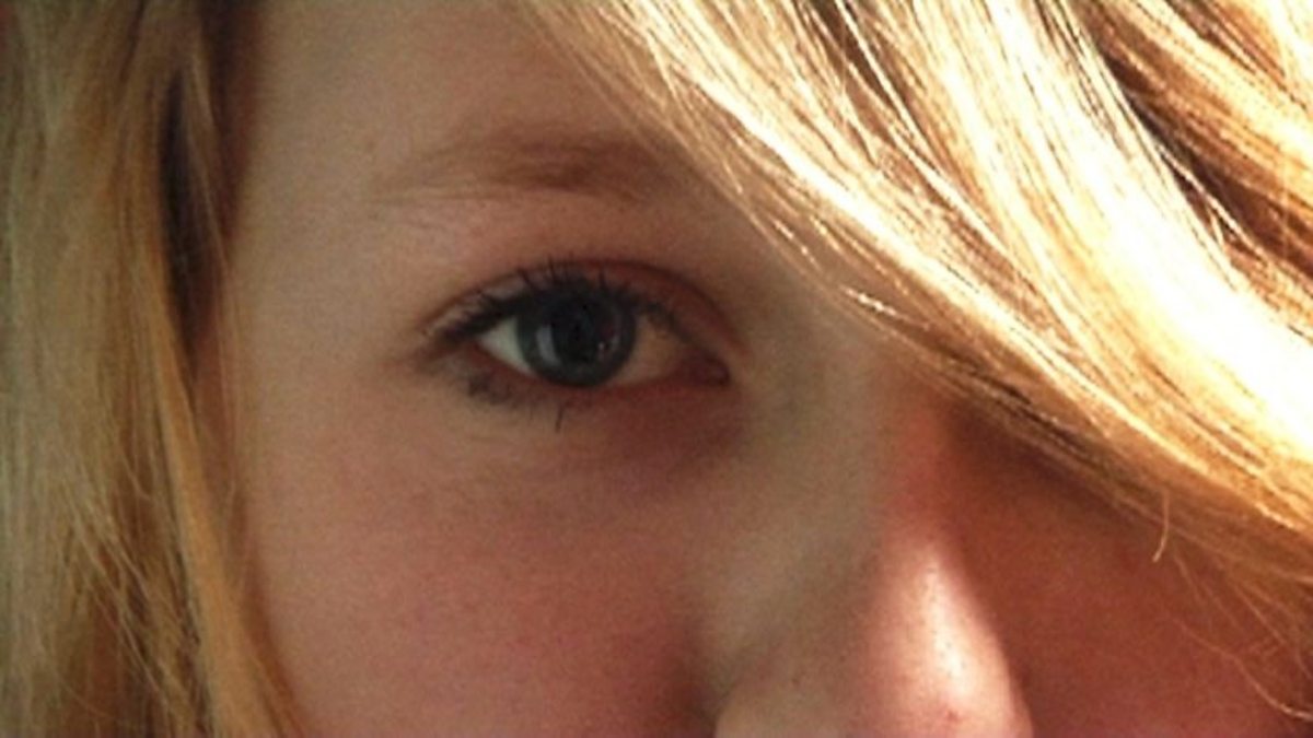 BBC Three - Our War, Series 1, Emma-Lee: My dad the solider