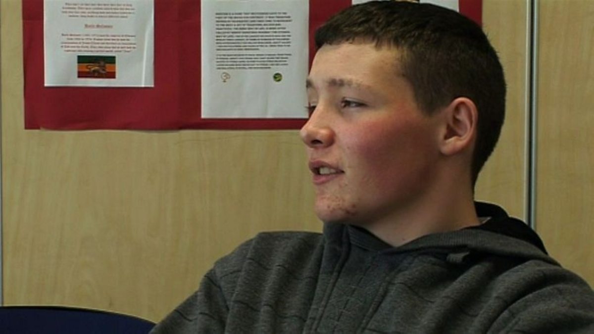 BBC One - The Scheme, Episode 4, Back into Education