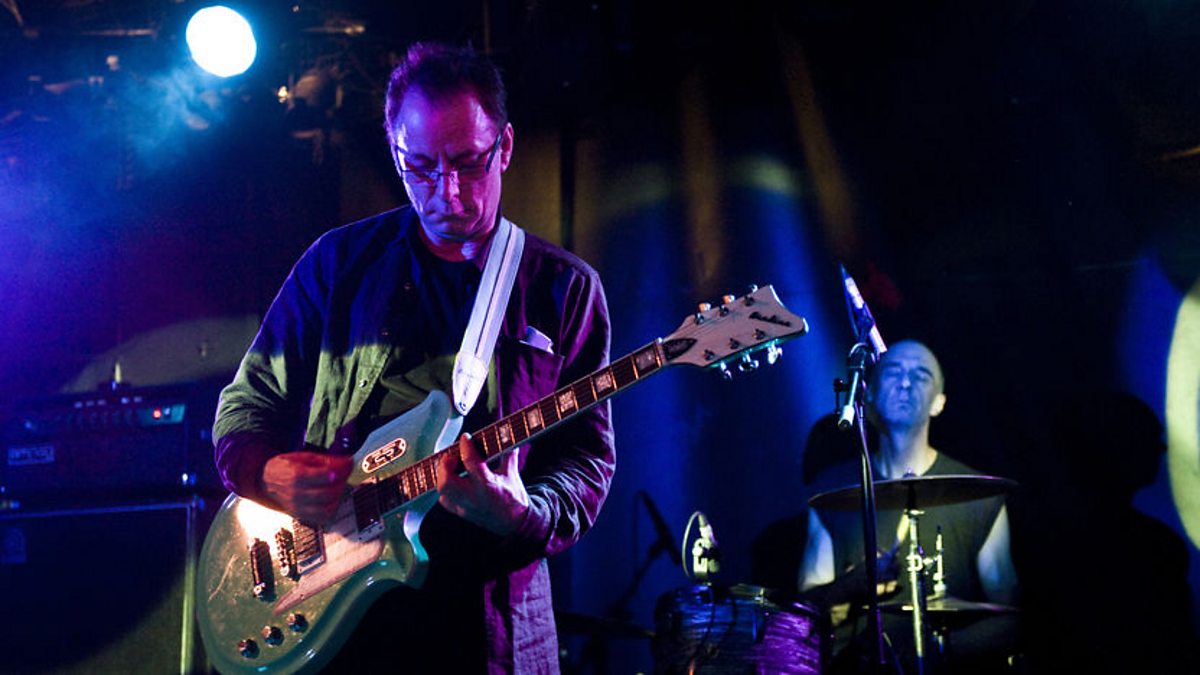 BBC Radio 6 Music - Gideon Coe, 25/05/2011, Wire - Archive concert (2000)