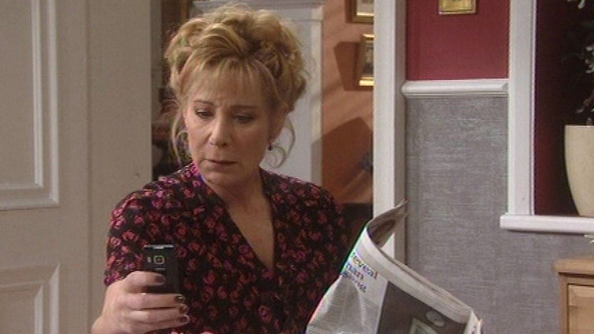 BBC One - My Family, Series 11, Accusin' Susan, Predictive Text