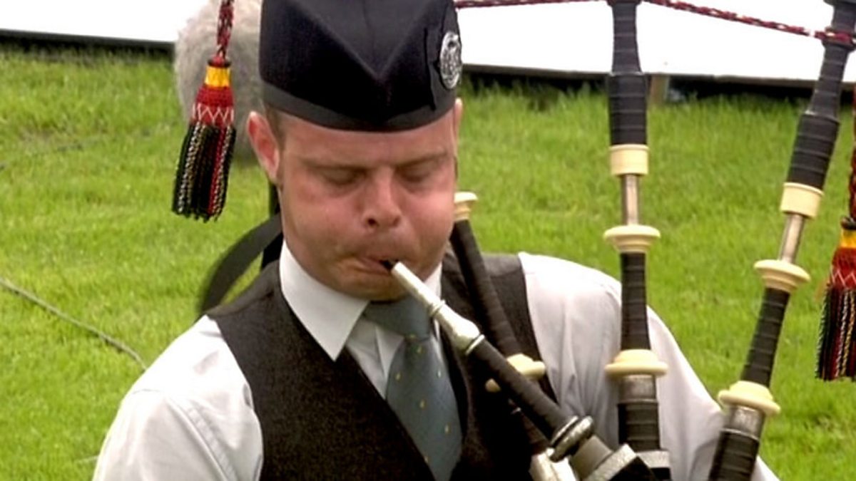 BBC One - World Pipe Band Championships, 2011, Scottish Power - MSR