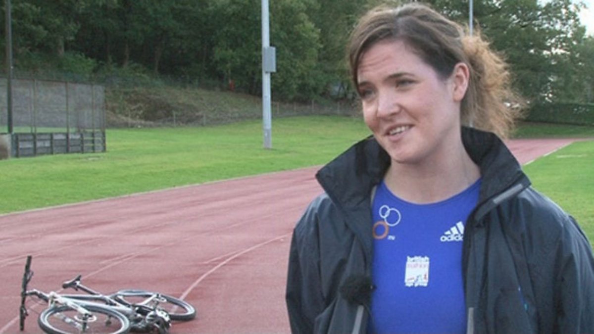 BBC Radio nan Gàidheal - Spòrs na Seachdain, 15/10/2011, Kerry Nic a' Phì