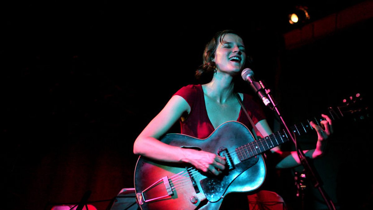 BBC Radio 6 Music - Gideon Coe, 15/11/2011, Devon Sproule - 6 Music ...