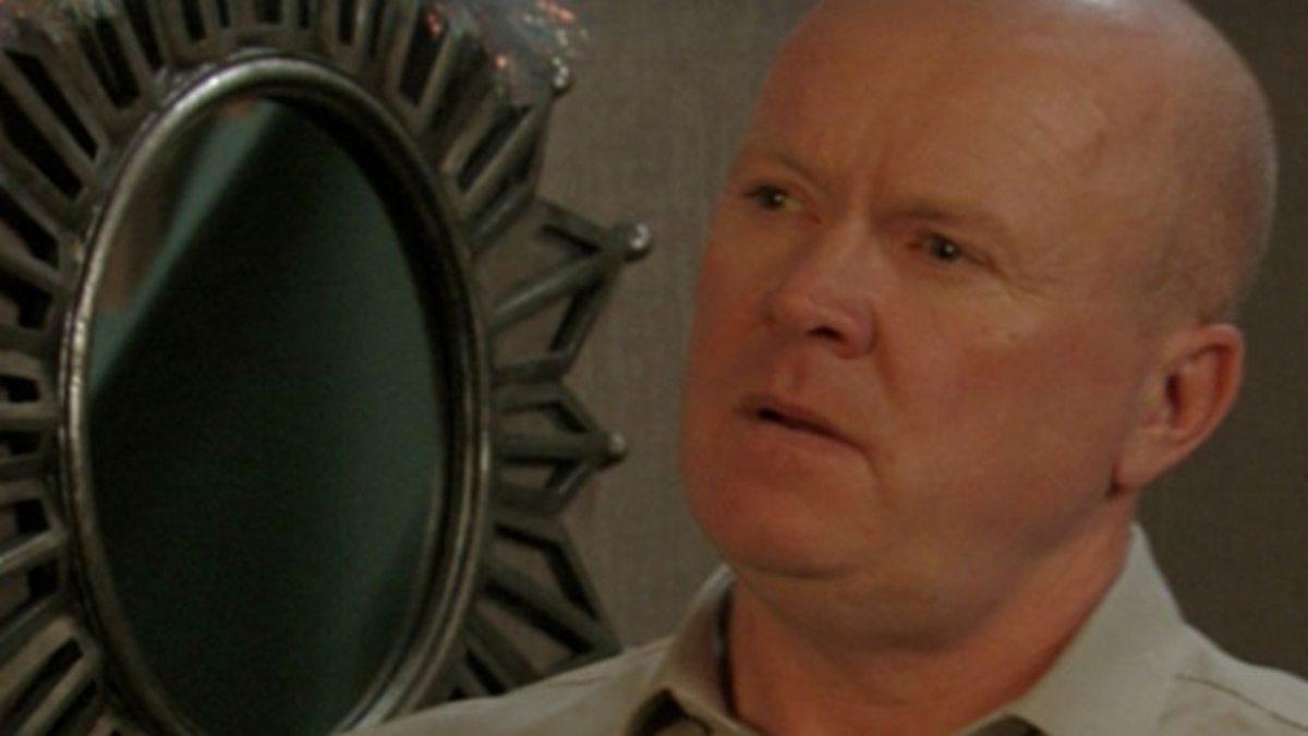 BBC One - EastEnders 2008 - 2012, 2011, 09/12/2011, Who's stalking Phil ...