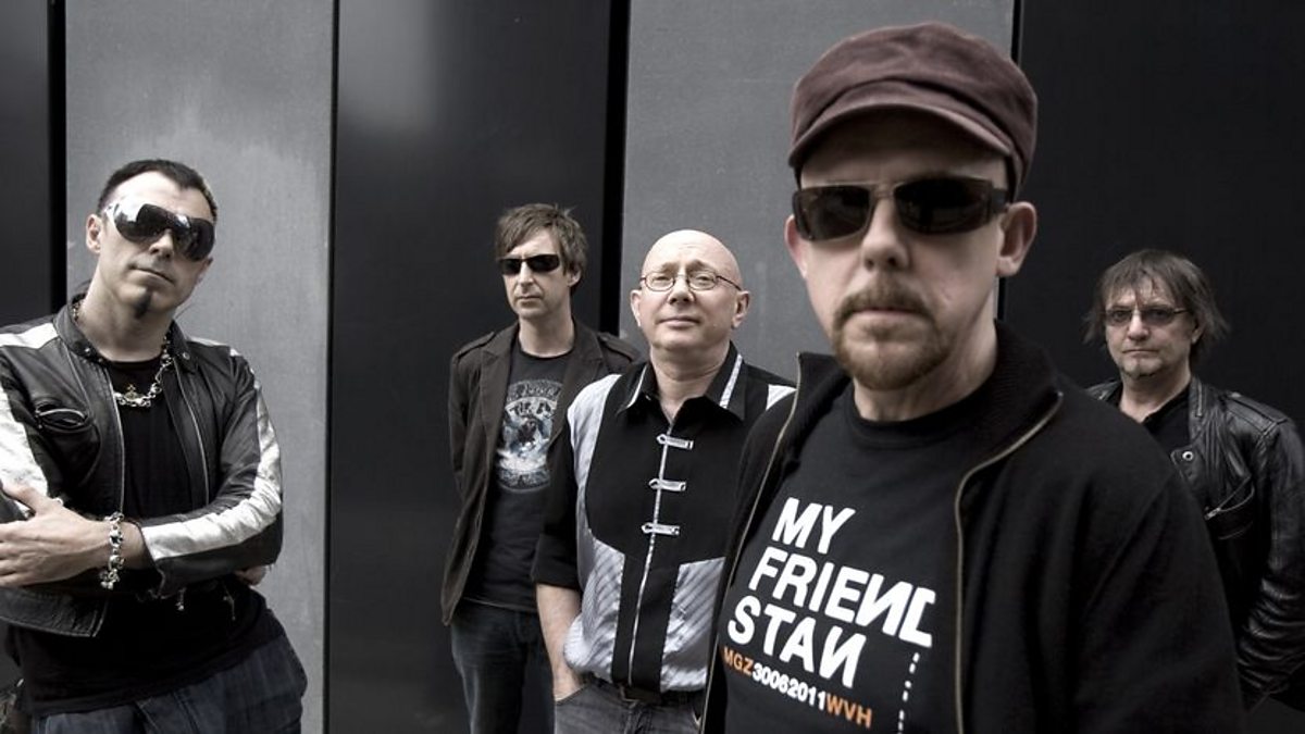 BBC Radio 6 Music - Marc Riley, 07/12/2011, Magazine - Interview with ...