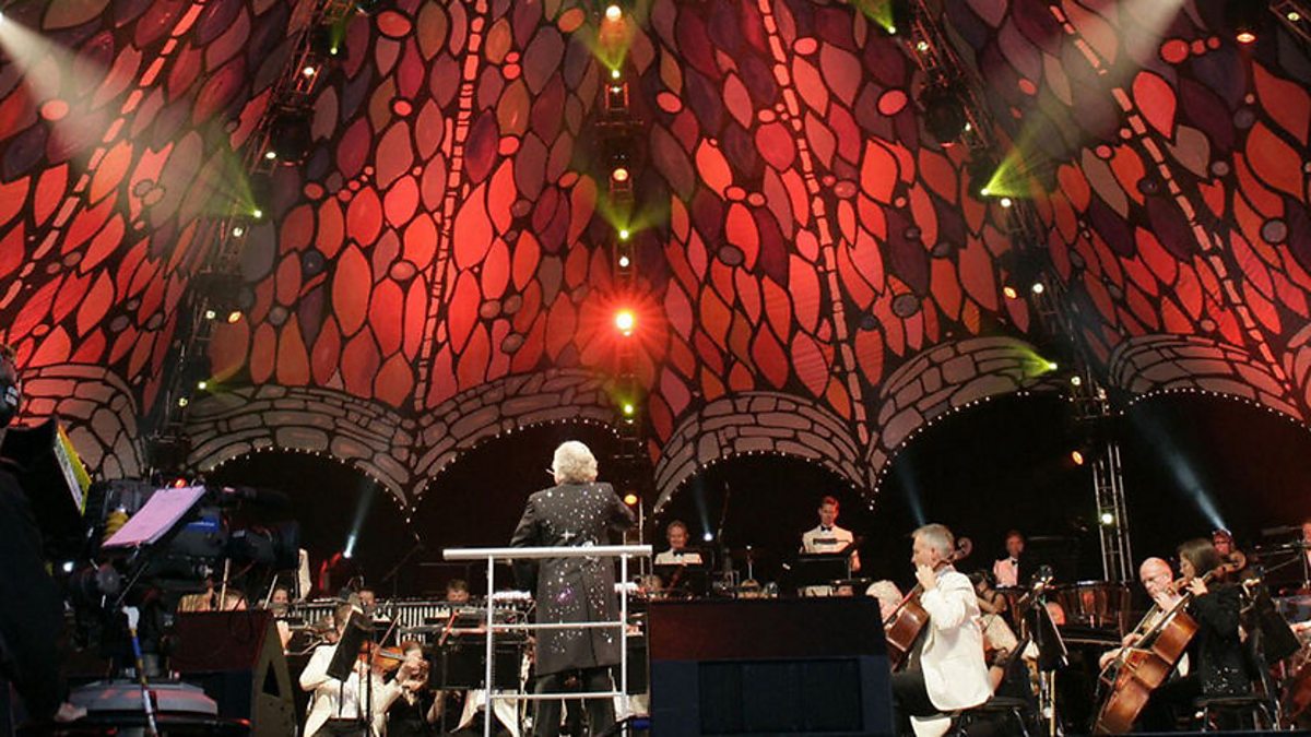 BBC Radio 2 - Sunday Night is Music Night, 16/12/2011, Friday Night Is ...