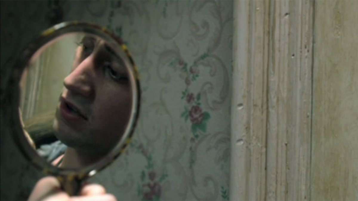 BBC Three - Being Human, Being Human Series 4 - Launch trail