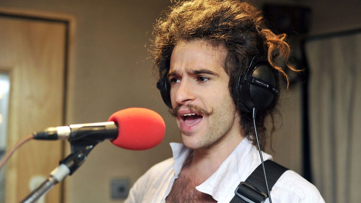 BBC Radio 1 - Huw Stephens, King Charles is Huw's houseband, # ...