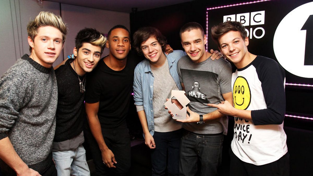 BBC Radio 1 - The Official Chart on Radio 1 with Jack Saunders, with ...