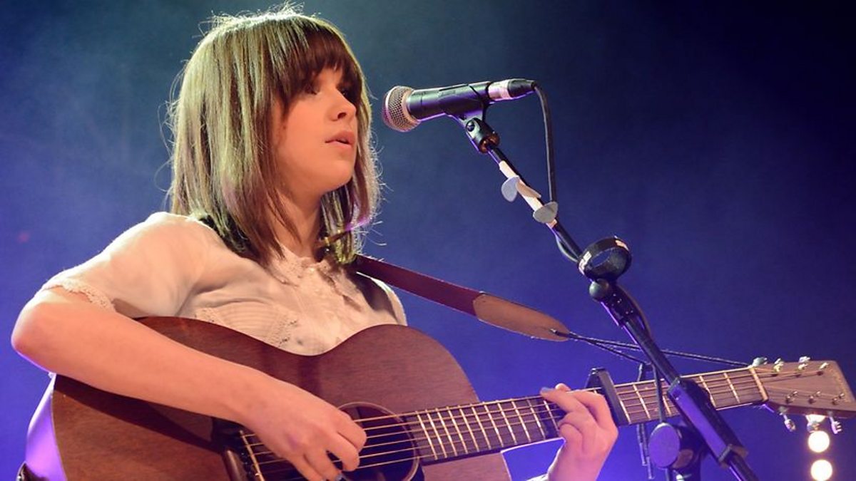 BBC Radio 1 - Alice Levine, Gabrielle Aplin, Gabrielle Aplin chats to ...