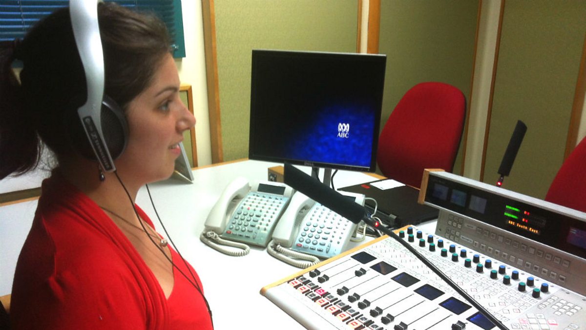 BBC Radio 5 Live - 5 Live In Short, Blind newsreader: How I deliver the ...