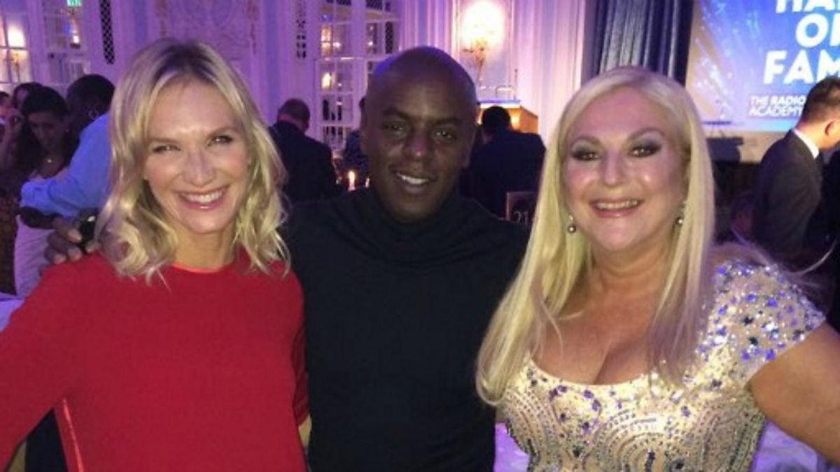 BBC Radio 2 - Radio 2mail - Radio 2's Hall Of Fame Stars